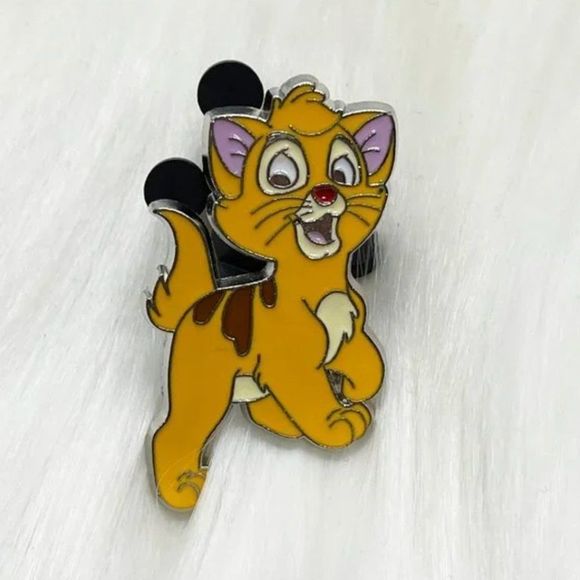 Disney | Jewelry | 525 Disney Oliver And Company Pin | Poshmark